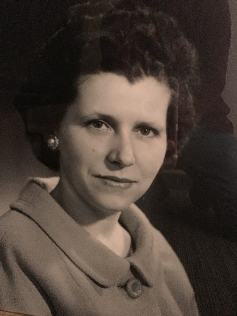 Mrs. Osypa Babiak Obituary | Toronto | Cardinal Funeral Homes