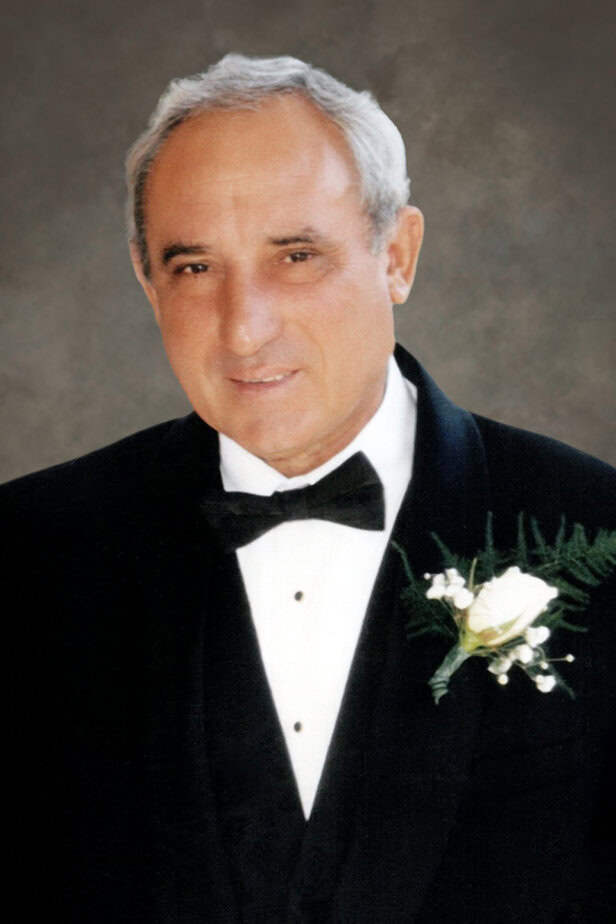 Mr. Arnaldo José Carreiro Obituary | Toronto | Cardinal Funeral Homes